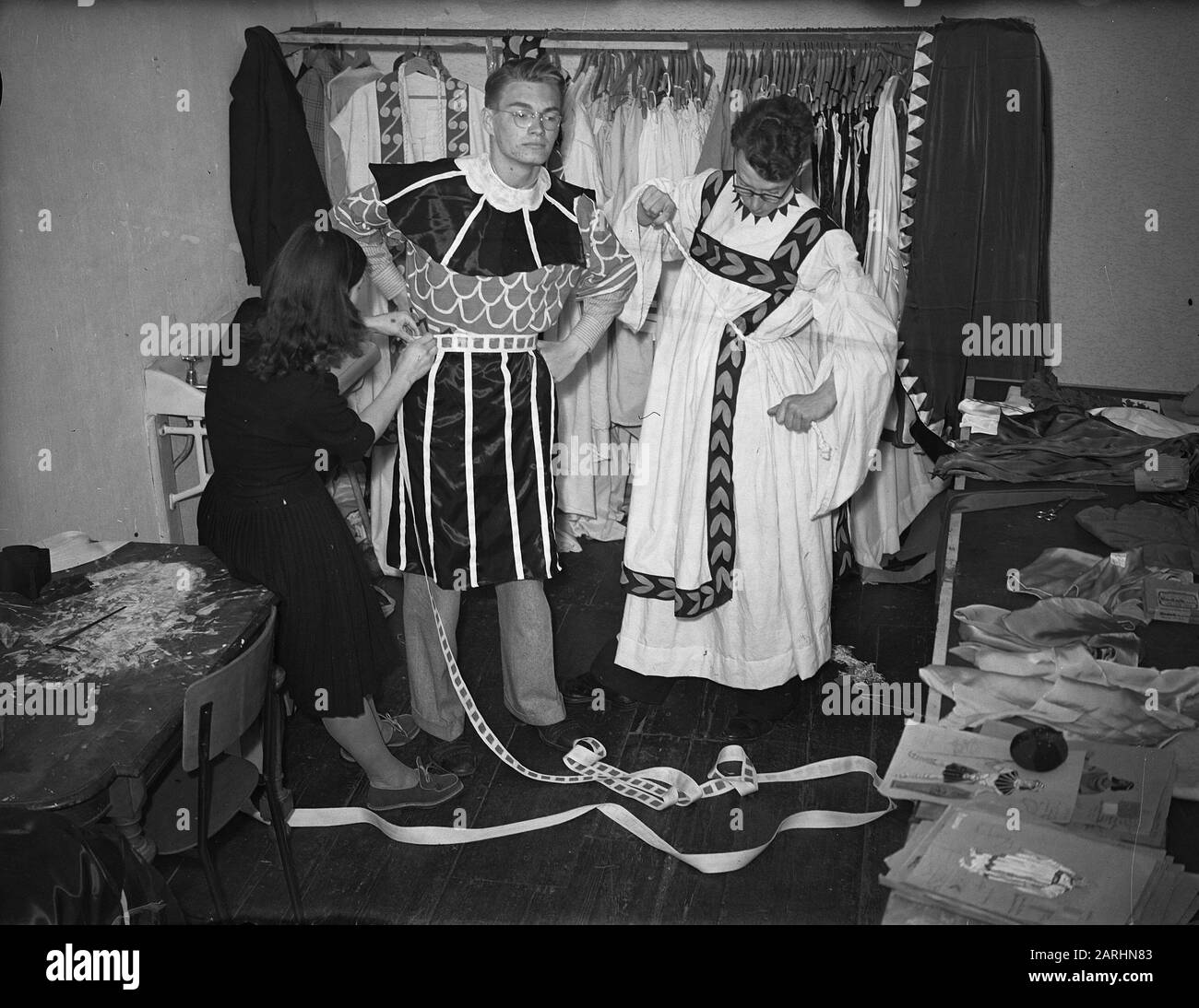 Student activity association hi-res stock photography and images - Alamy