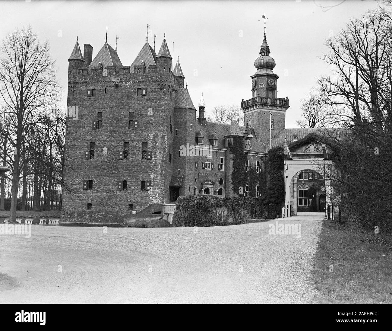 Castle Nijenrode Voorzicht Date: March 23, 1948 Keywords: castles Stock ...