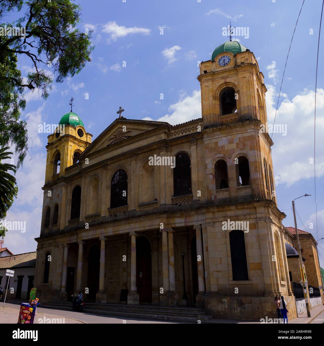 Parish madrid hi-res stock photography and images - Alamy