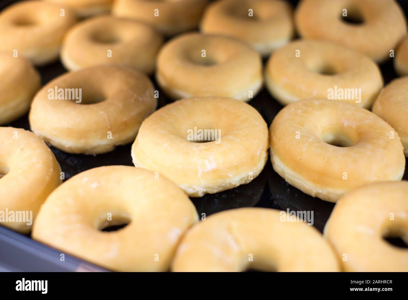 Plain donuts hi-res stock photography and images - Alamy