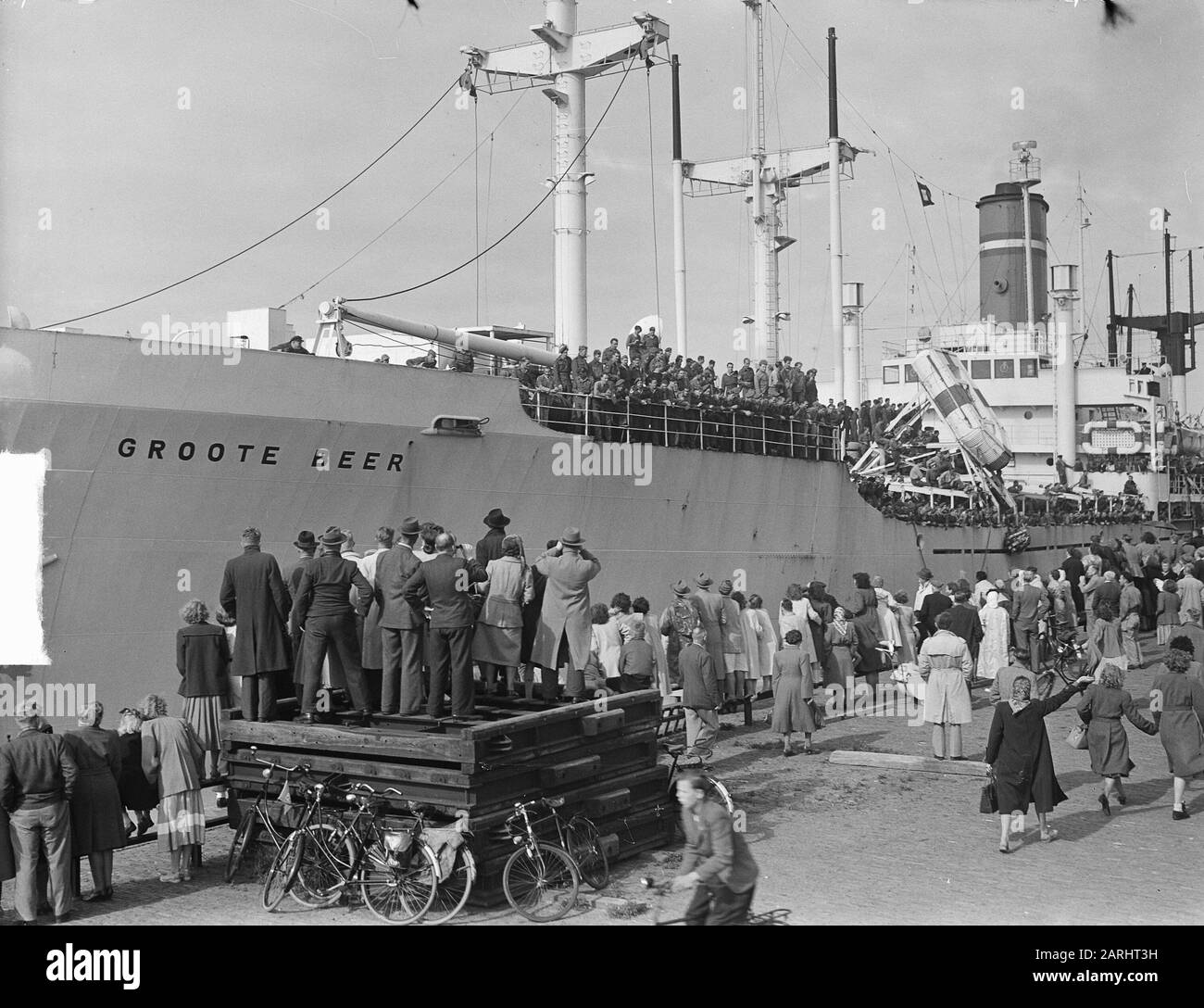 Ship groote beer hi-res stock photography and images - Alamy