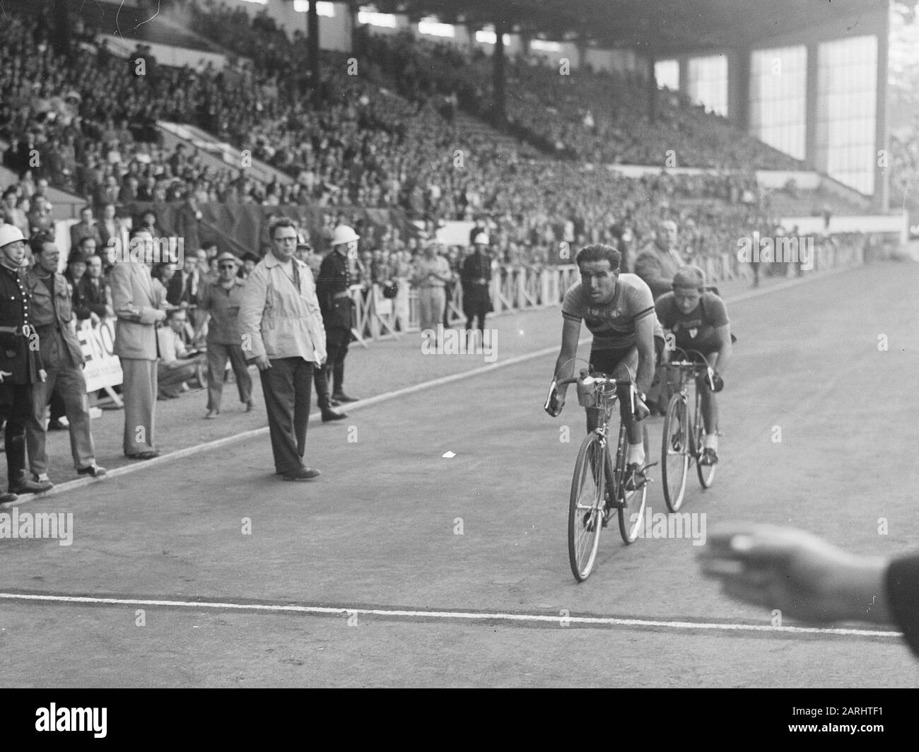 Tour de France, 2nd stage Reims Brussels. Finish, Roger Lambrecht ...