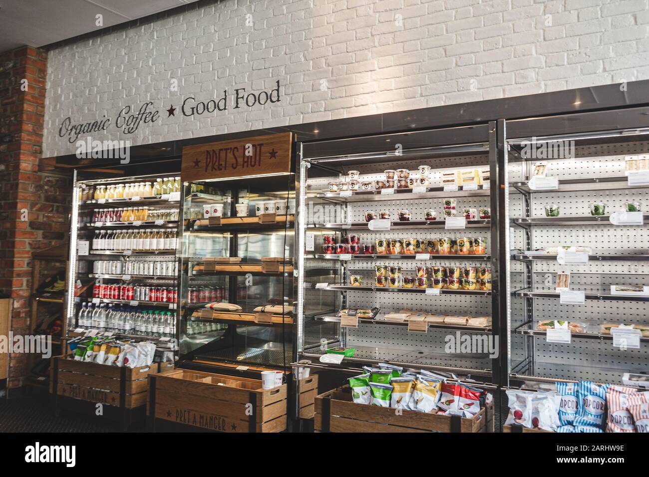 London/UK - 22/07/19: refrigerators full of freshly prepared food in a ...