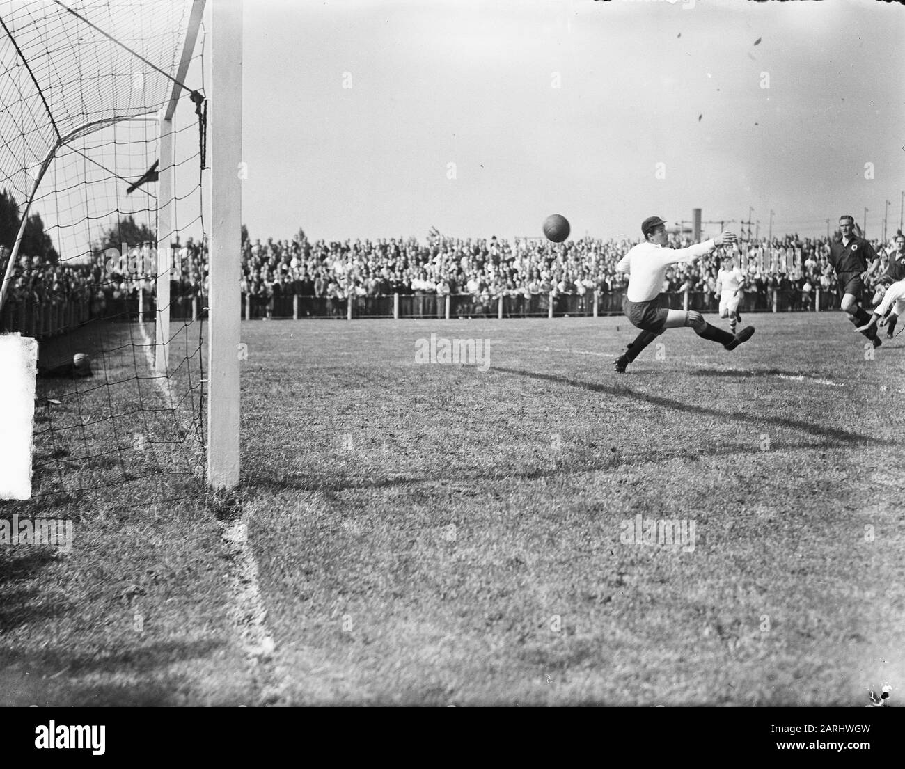 9 september 1949 Black and White Stock Photos & Images - Alamy
