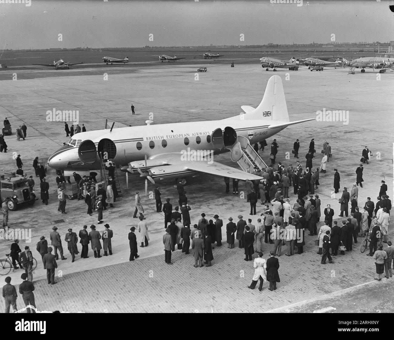 Vickers viscount 1950 hi-res stock photography and images - Alamy