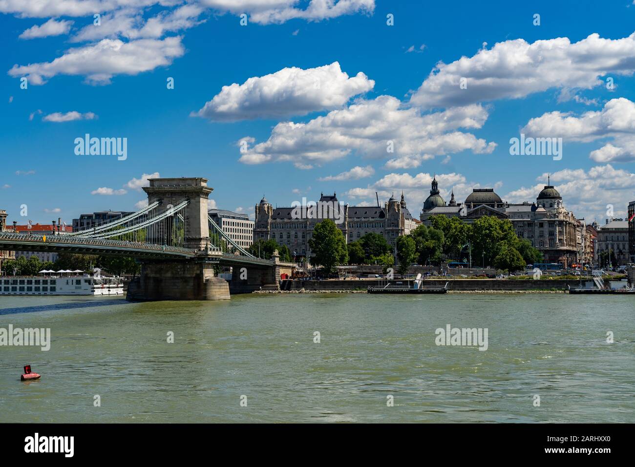 Szechenyi Chain Bridge in Budapest, Hungary Stock Photo - Alamy
