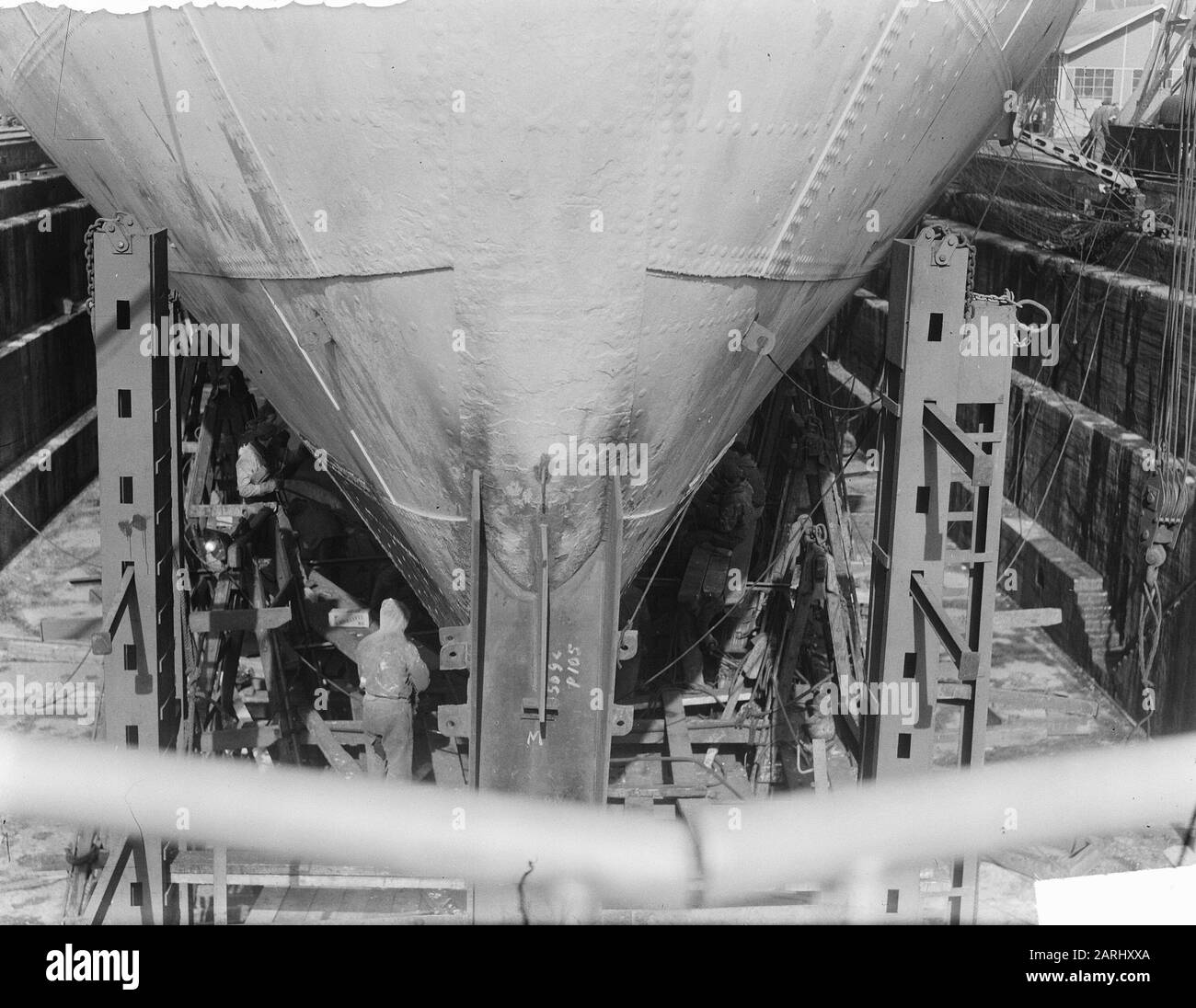 Shipbuilding with rivets Black and White Stock Photos & Images - Alamy