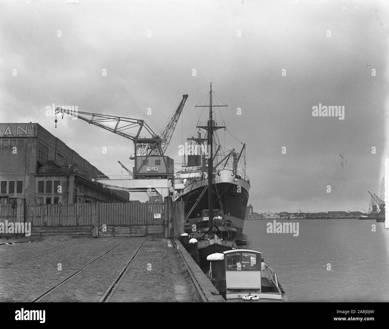 Port worker strikes Black and White Stock Photos & Images - Alamy