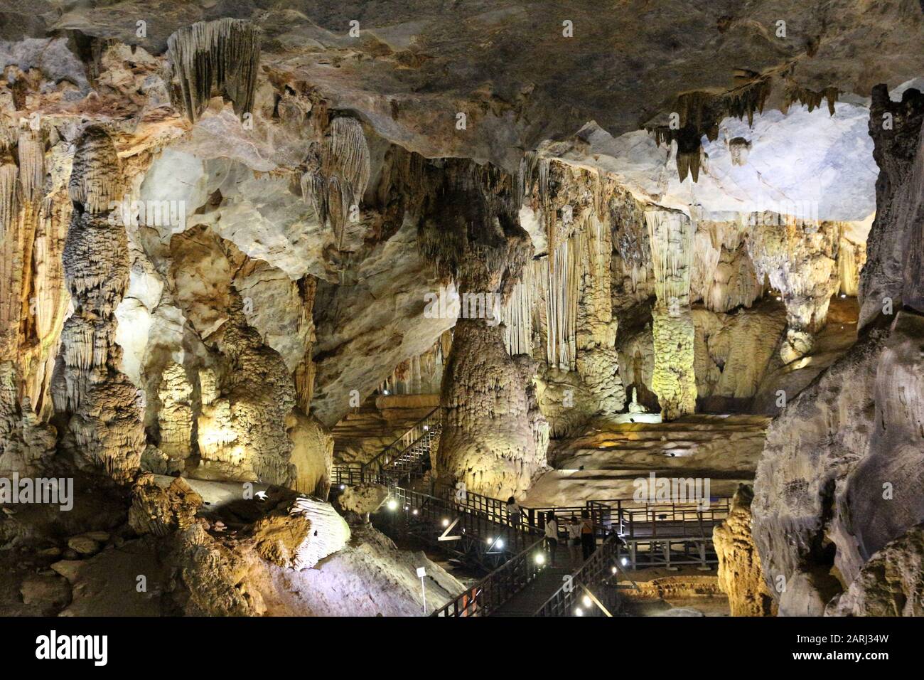 Huge Cave in Vietnam full of stalagmites and stalactites Stock Photo ...