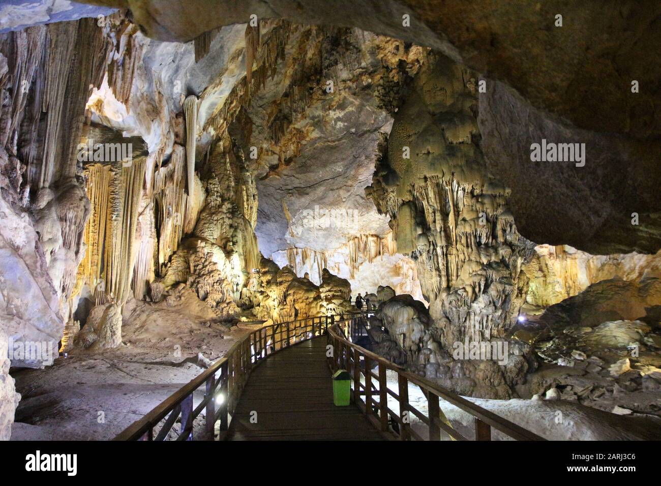 Huge Cave in Vietnam full of stalagmites and stalactites Stock Photo ...