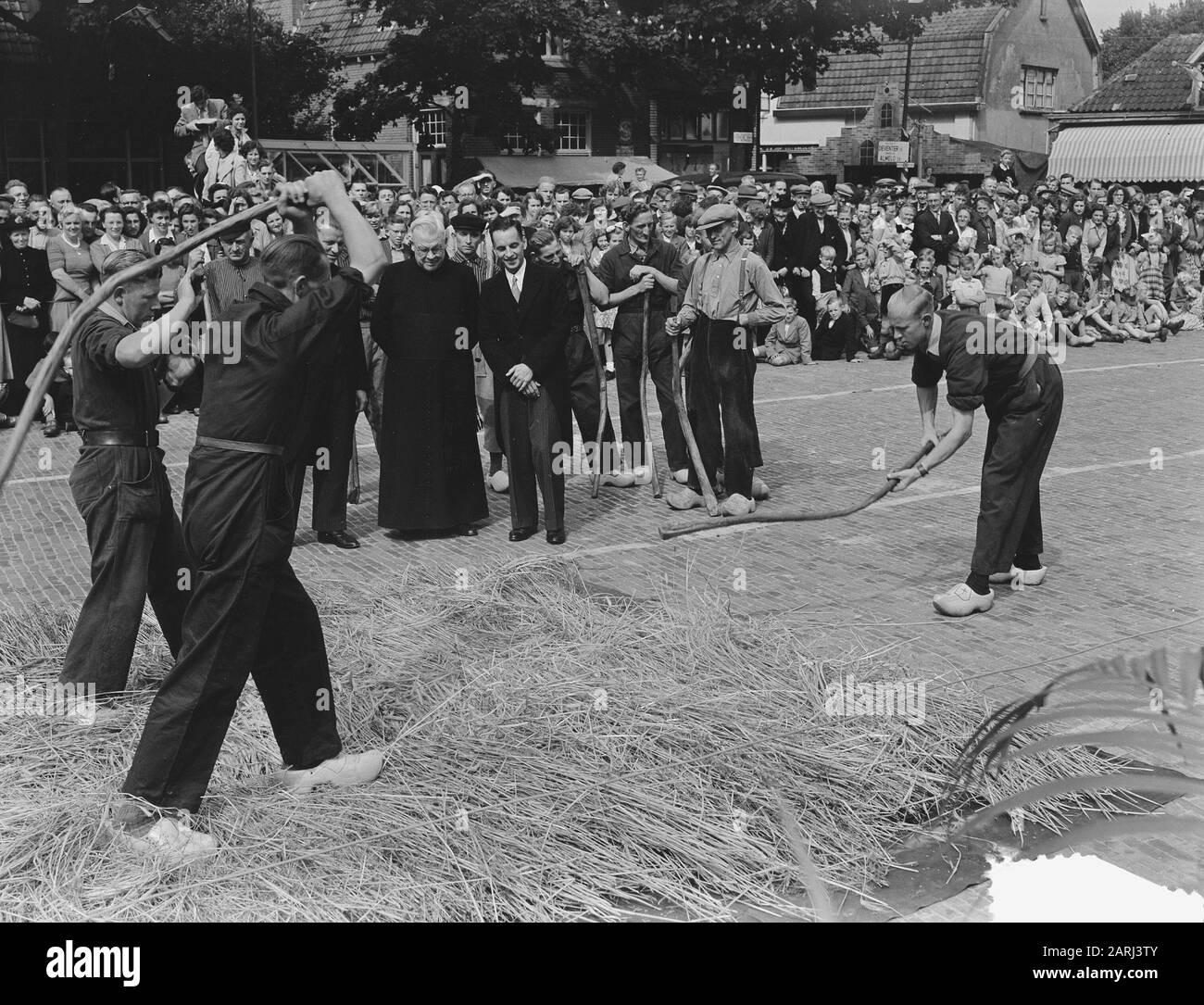 Rye feast in Raalte. Salland's eye feast 'Stöppelhaene in Raalte. On ...