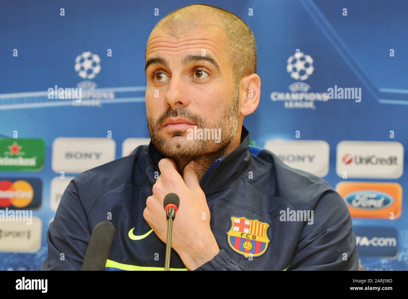 Barcelona manager pep guardiola hi-res stock photography and images - Alamy