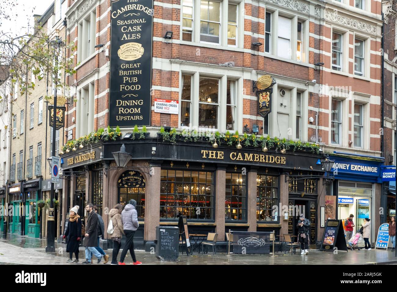Neal street borough hi-res stock photography and images - Alamy