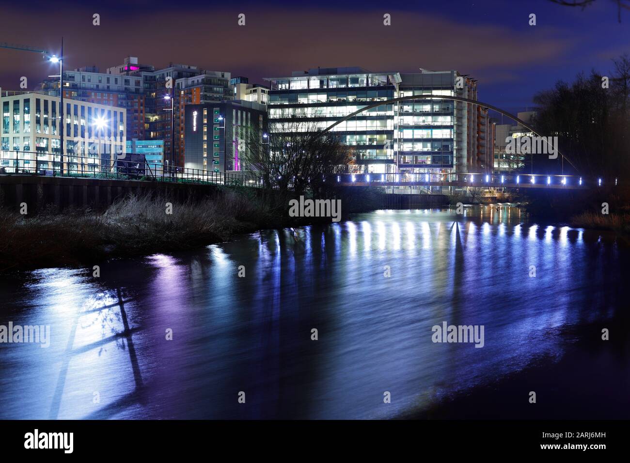 Leeds whitehall reflections hi-res stock photography and images - Alamy