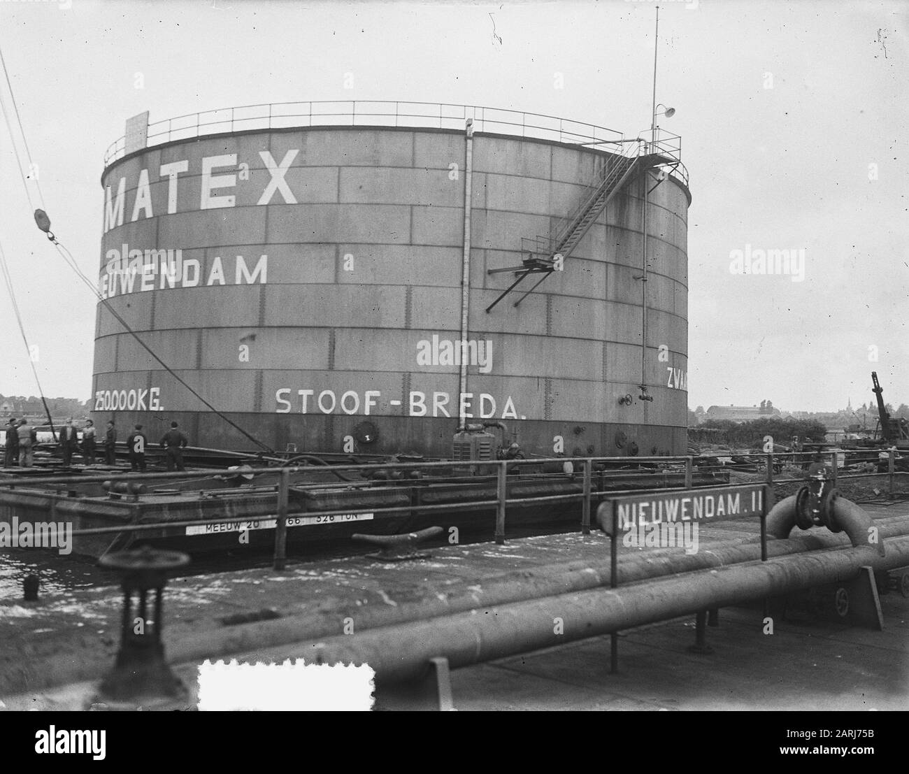 255 kg hi-res stock photography and images - Alamy