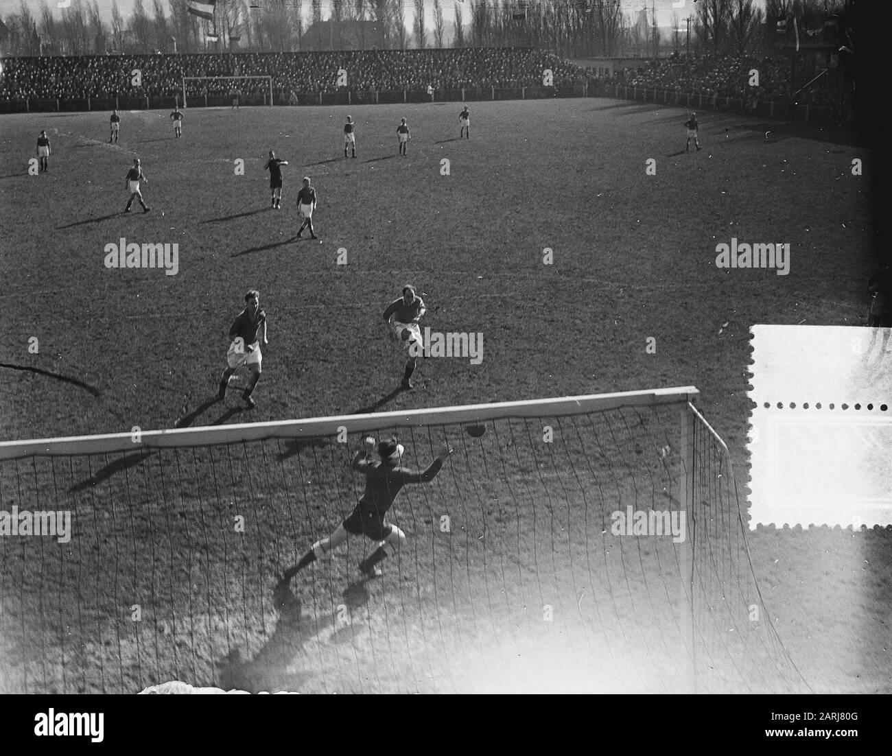 Football DWS against Stormvogels Date: February 22, 1953 Keywords ...