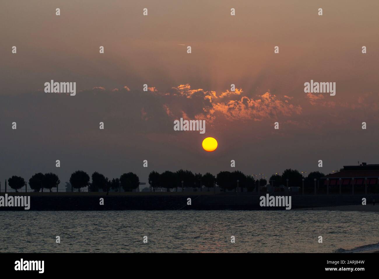Peoples park at kuwait hi-res stock photography and images - Alamy