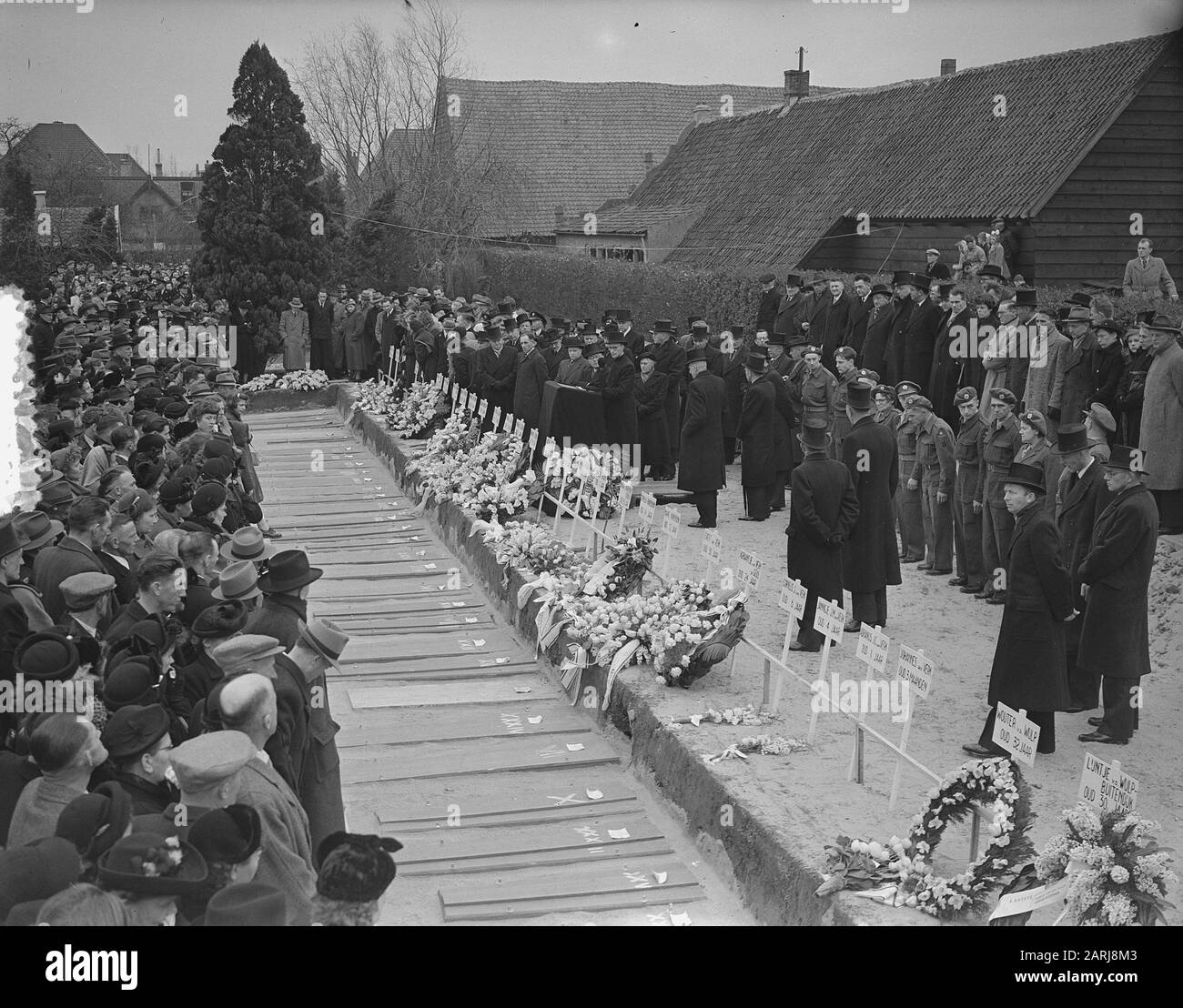 Mourning day reburial hi-res stock photography and images - Alamy