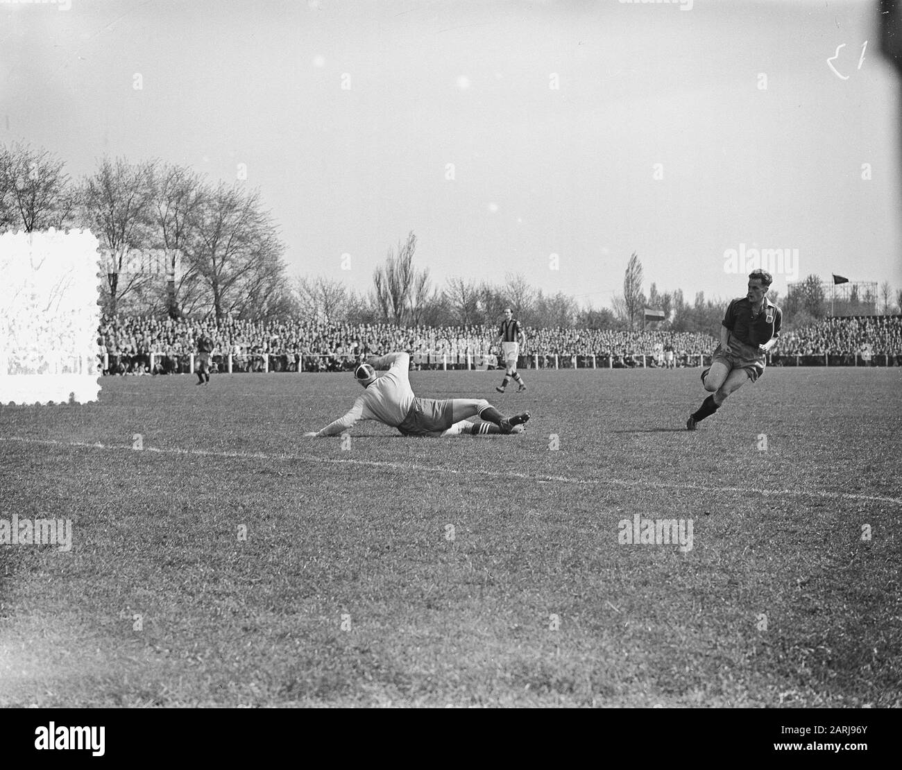 Haarlem football hi-res stock photography and images - Alamy