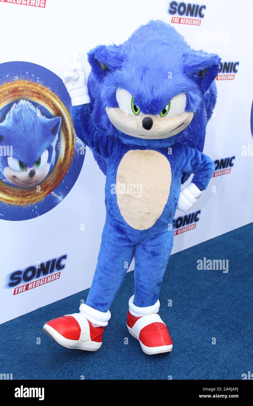 Sonic The Hedgehog at the Paramount Pictures "Sonic The Hedgehog" Fan ...