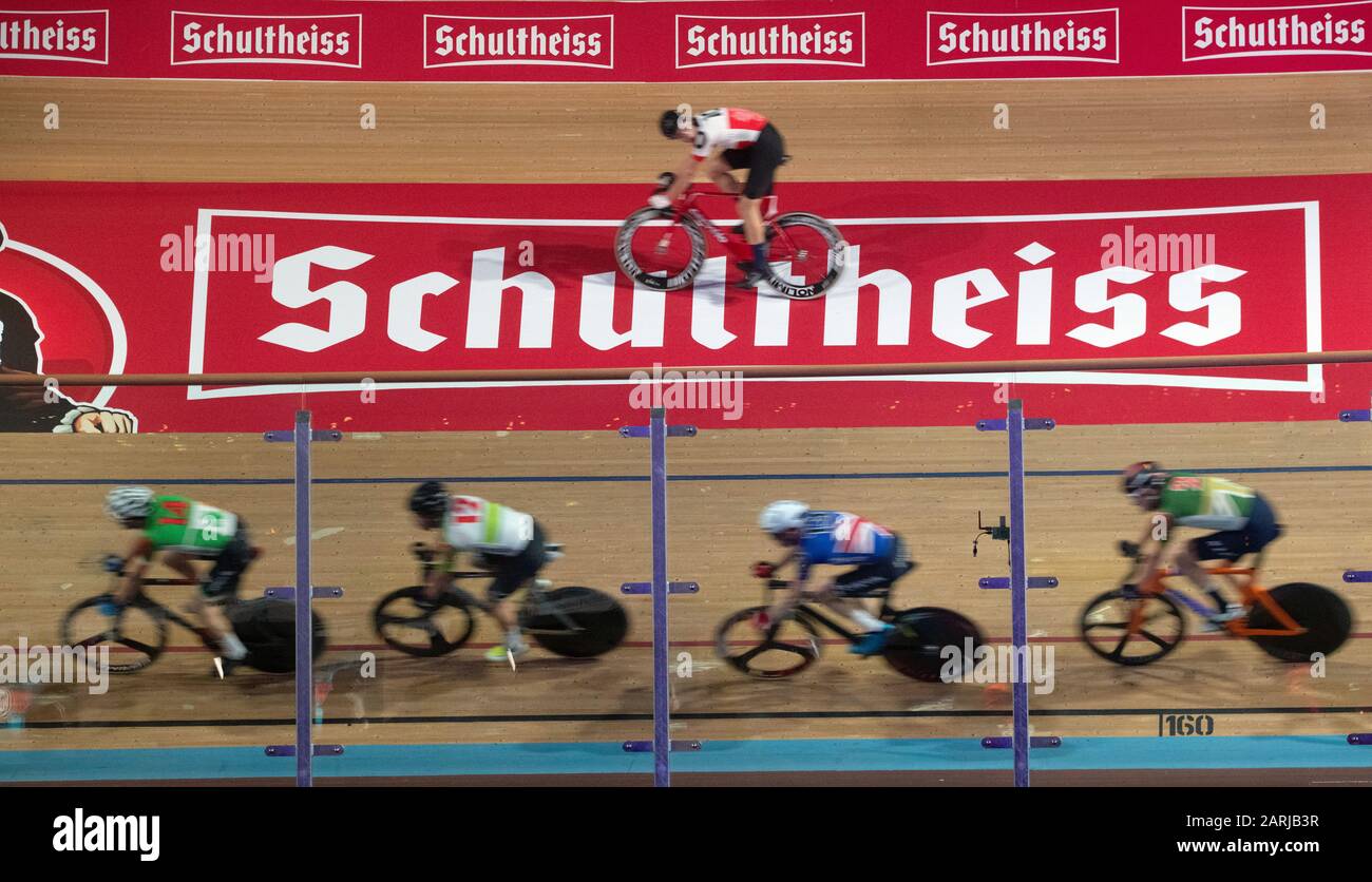 28 January 2020, Berlin: Track cyclists ride on the track at the six ...