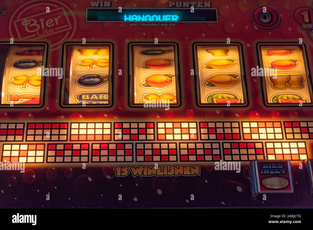 Electric game hi-res stock photography and images - Alamy