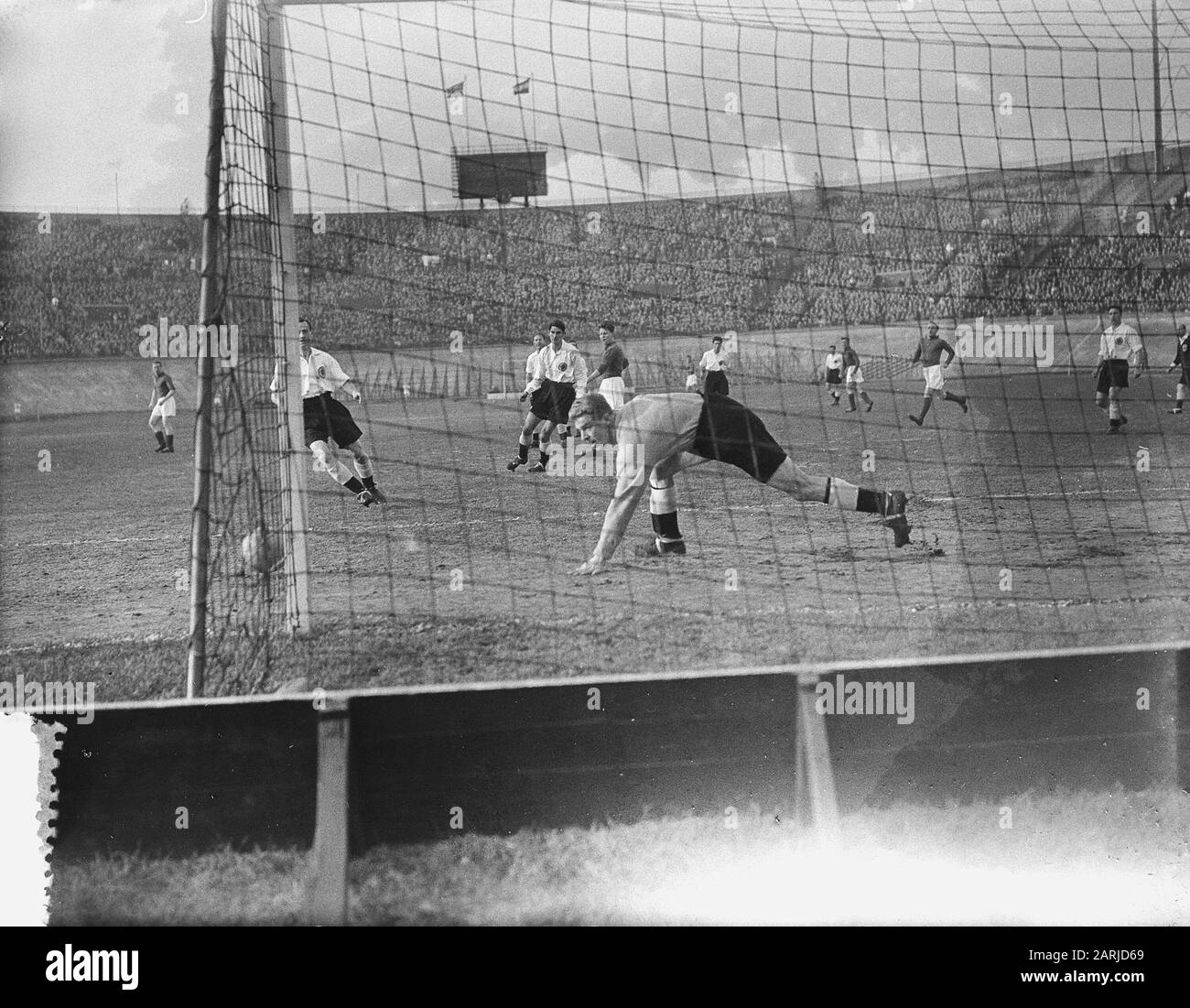 Football Pros High Resolution Stock Photography and Images - Alamy