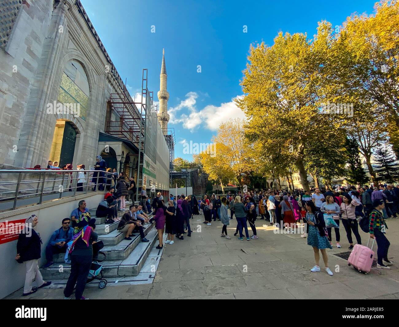 Sultan Ahmet Camii, Istanbul. Blue Mosque turkish islamic landmark with ...