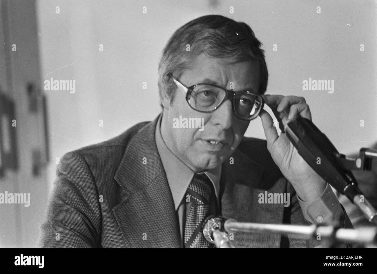 Chairman hoogewoning hi-res stock photography and images - Alamy