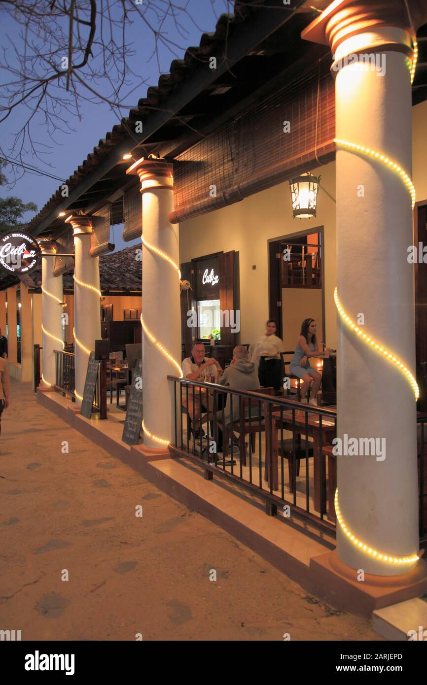 Cuba, Vinales, restaurant, people, typical architecture, nightlife ...