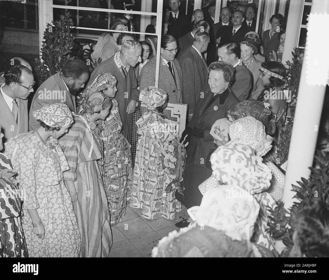 Exchange couples Black and White Stock Photos & Images - Alamy