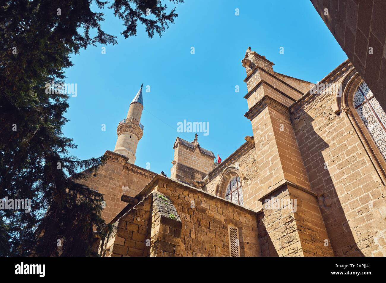 Northern byzantine gate hi-res stock photography and images - Alamy