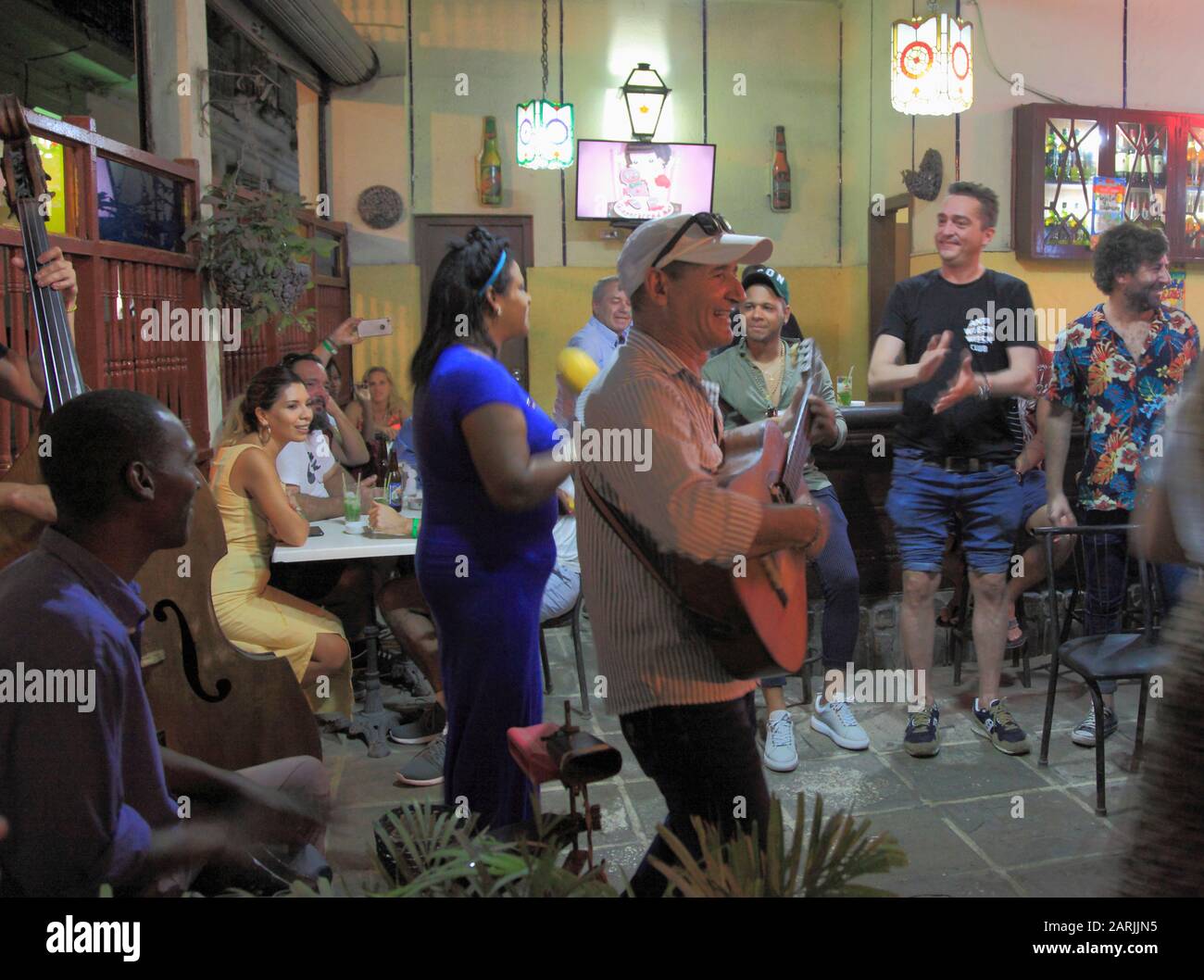 Caribbean bar hi-res stock photography and images - Alamy