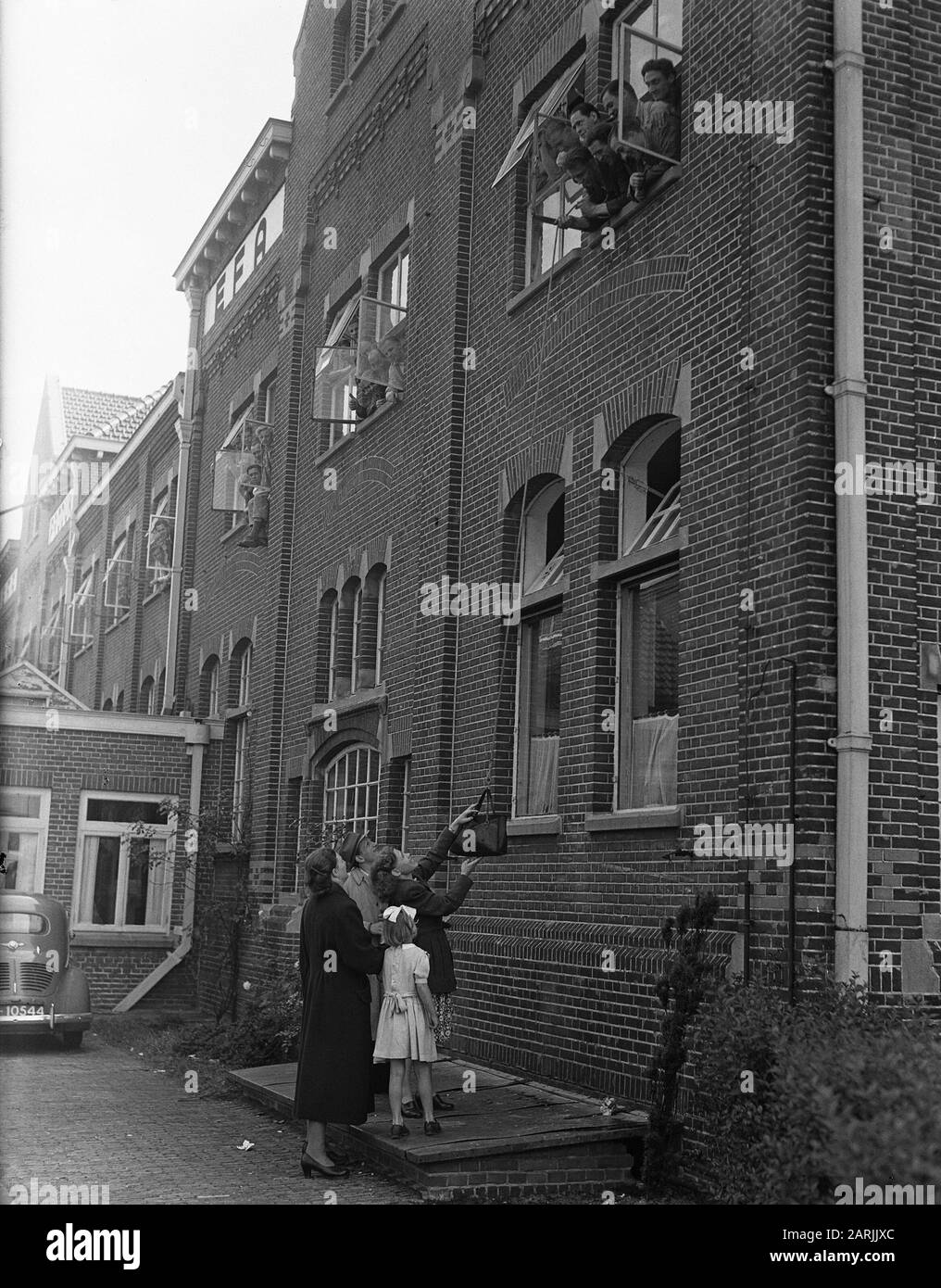 June 20 1950 Black and White Stock Photos & Images - Alamy