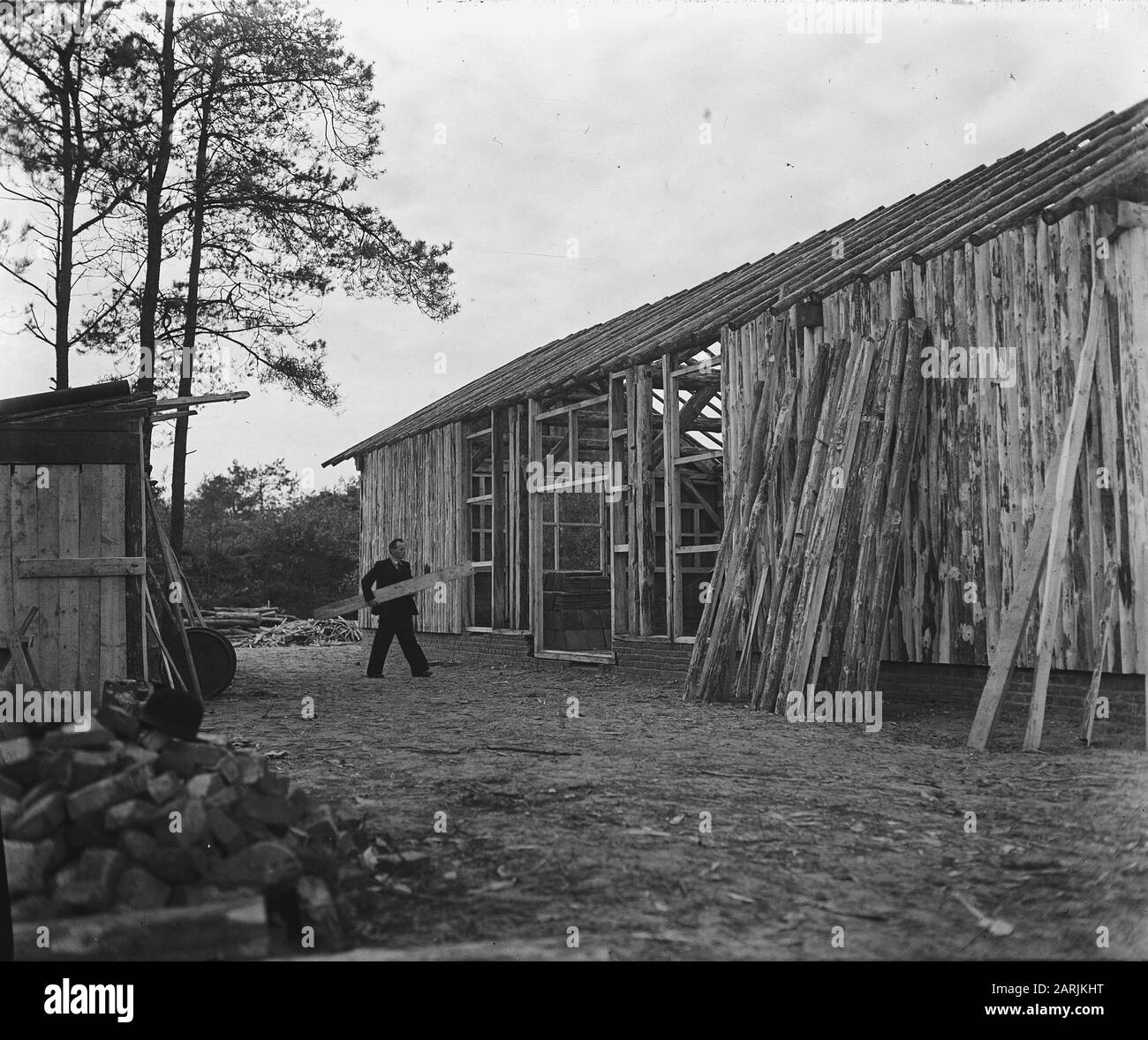 War Museum Overloon (1945) The building under construction Date: 1945 ...