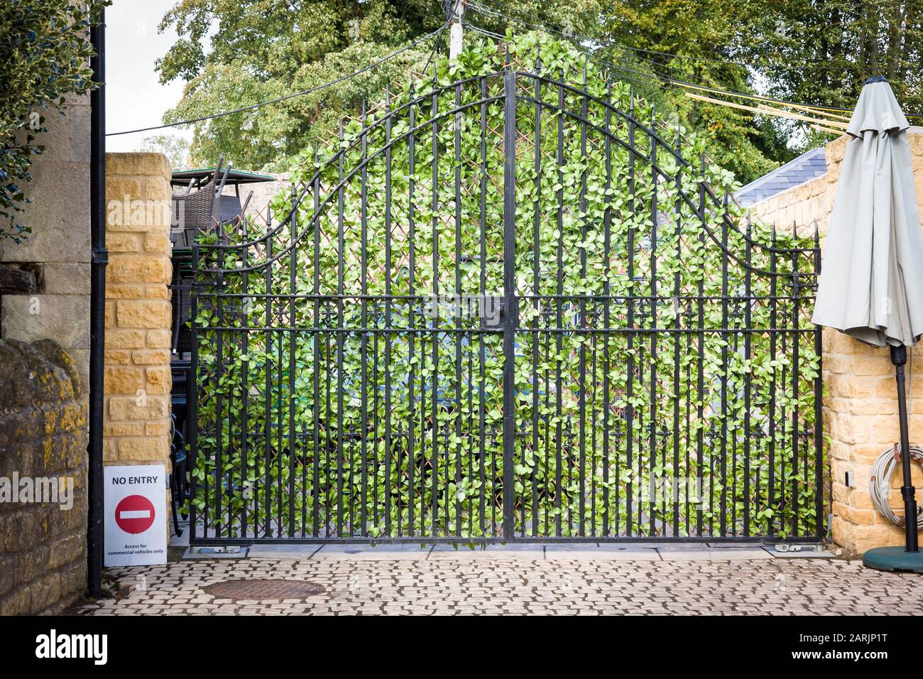 Prevent prying eyes hi-res stock photography and images - Alamy