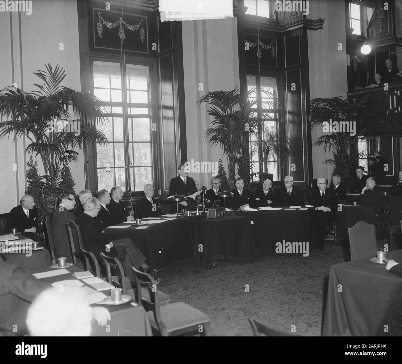 Dr w drees hi-res stock photography and images - Alamy