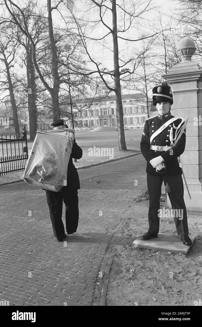 Royal mail postmen Black and White Stock Photos & Images - Alamy