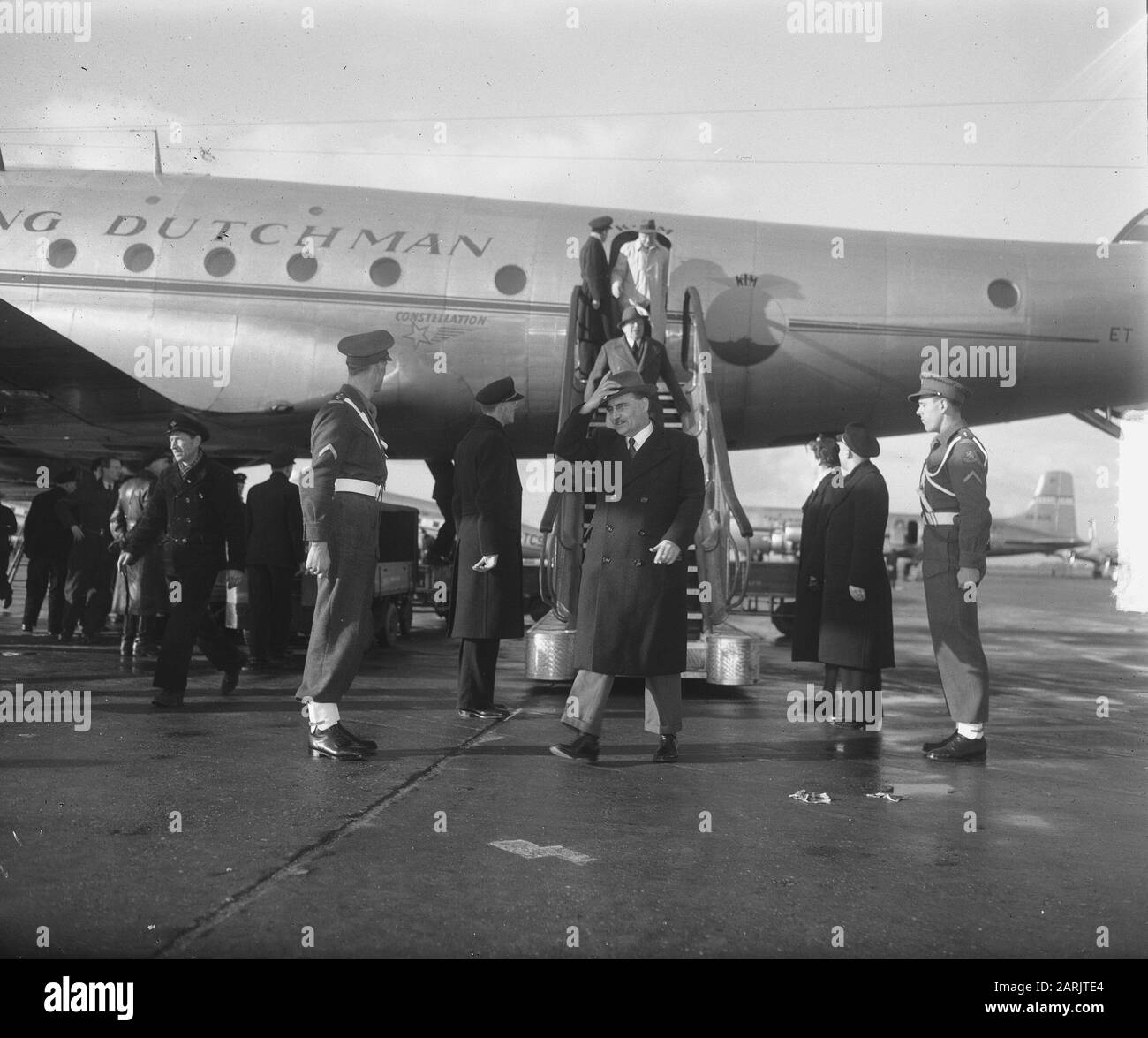 Return Minister Drees and Jhr. Michiels van Verduyn Date: 24 January ...