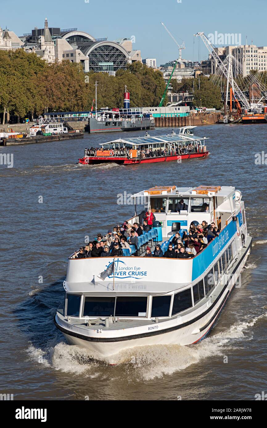 River cruise sightseeing on the Thames at Westminster, London, England ...