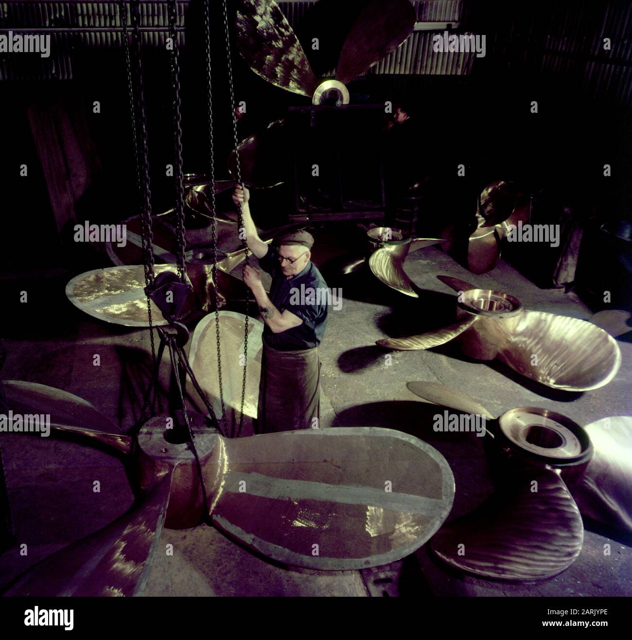 Shipyard 1950s hi-res stock photography and images - Alamy