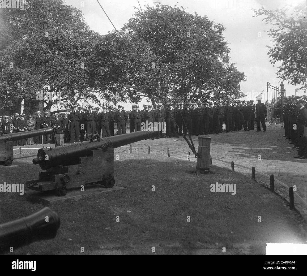 Marine corps institute hi-res stock photography and images - Alamy