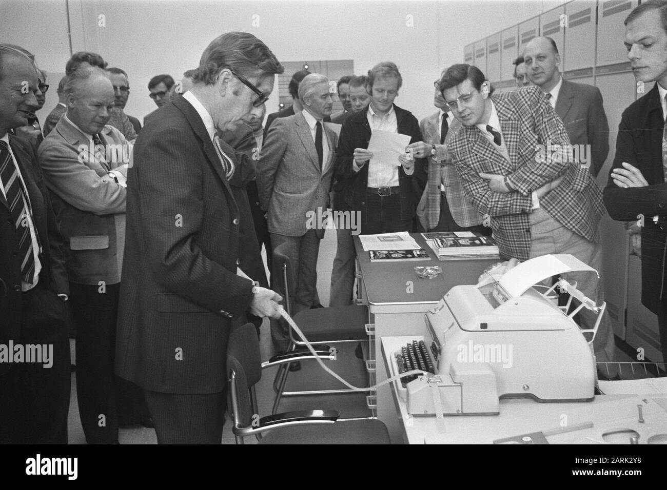 1972 computer Black and White Stock Photos & Images - Alamy