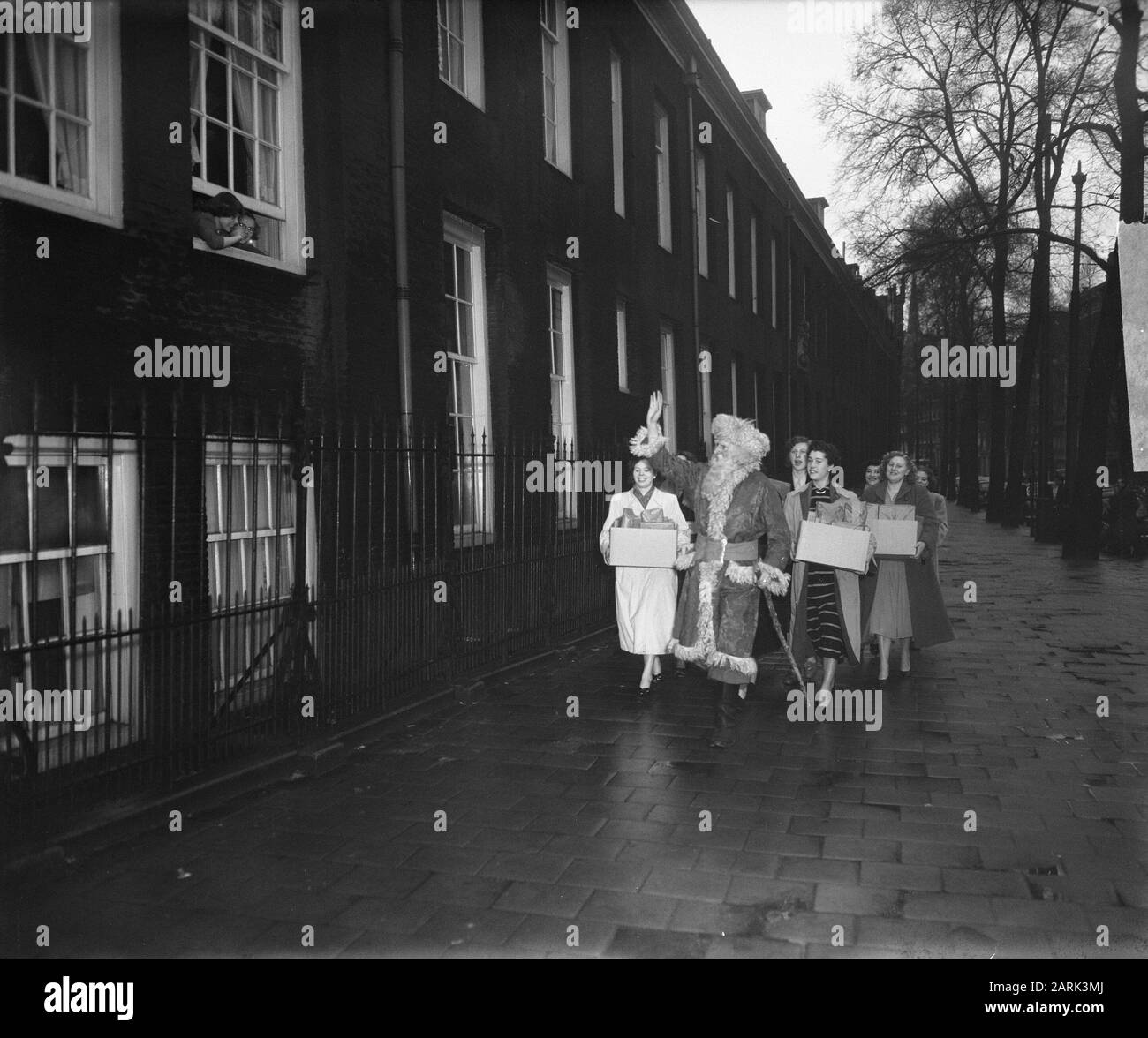 24 december 1952 hi-res stock photography and images - Alamy