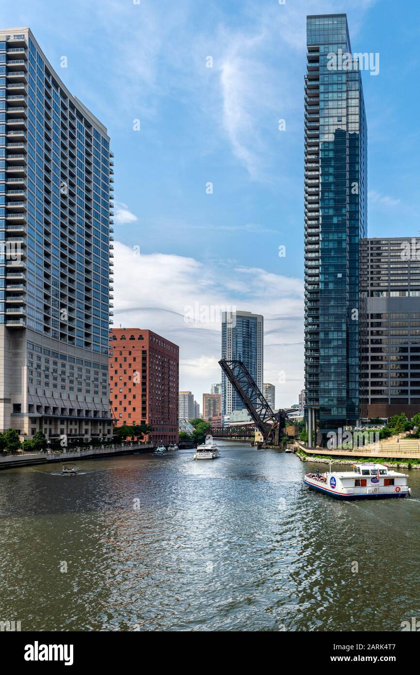 Movable Bridges High Resolution Stock Photography and Images - Alamy