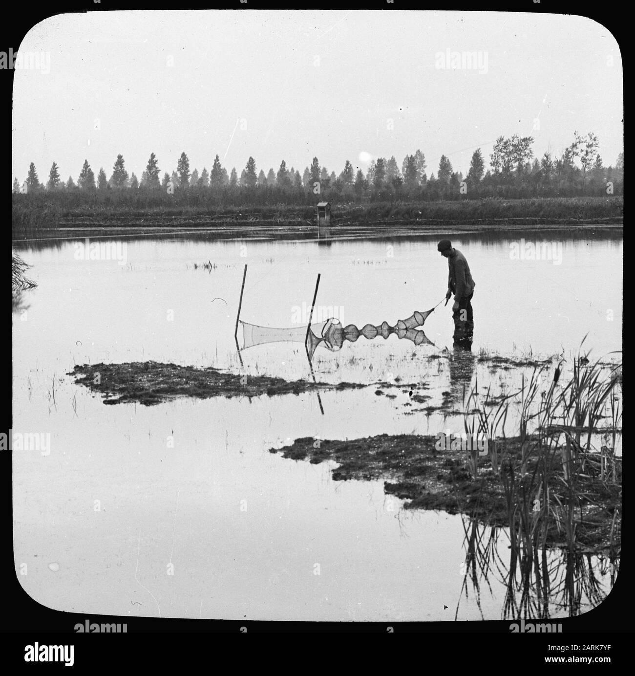 fuik Date: undated Keywords: freshwater fisheries Stock Photo - Alamy