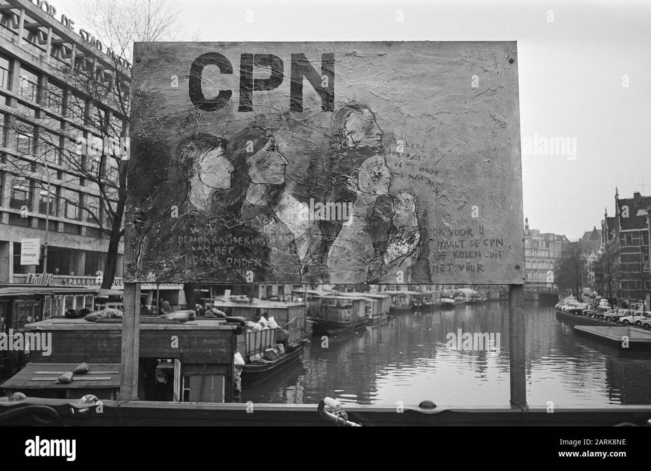 Communist painting Black and White Stock Photos & Images - Alamy