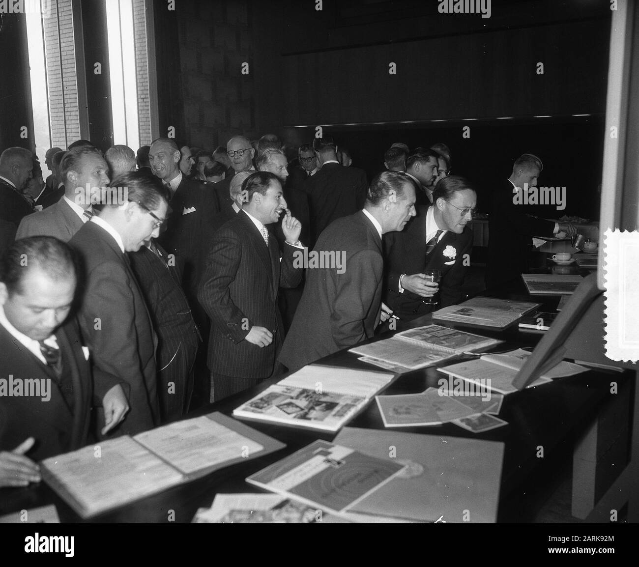 Appointed patron world broadcasting hi-res stock photography and images ...