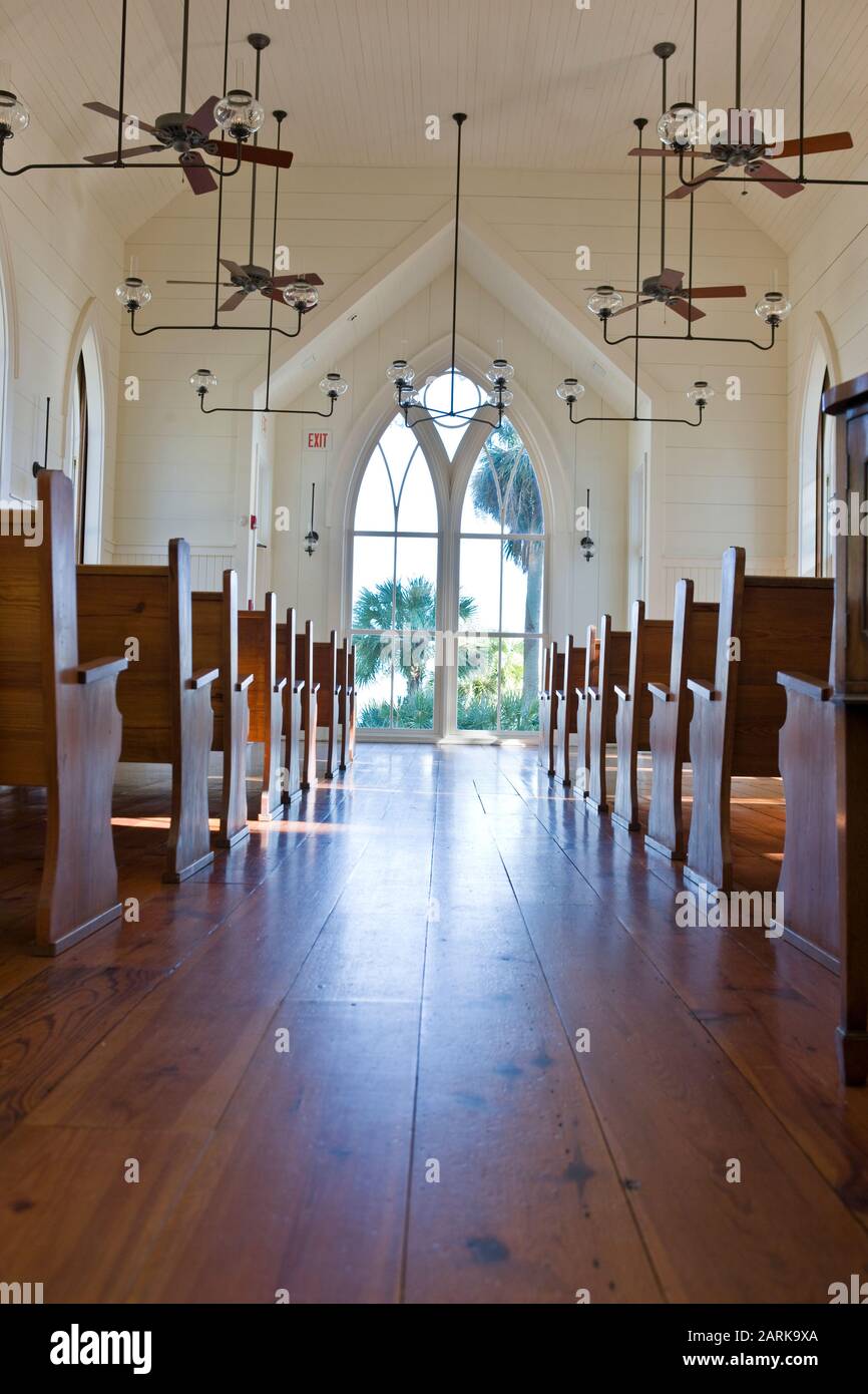 Vertical interior image hi-res stock photography and images - Alamy