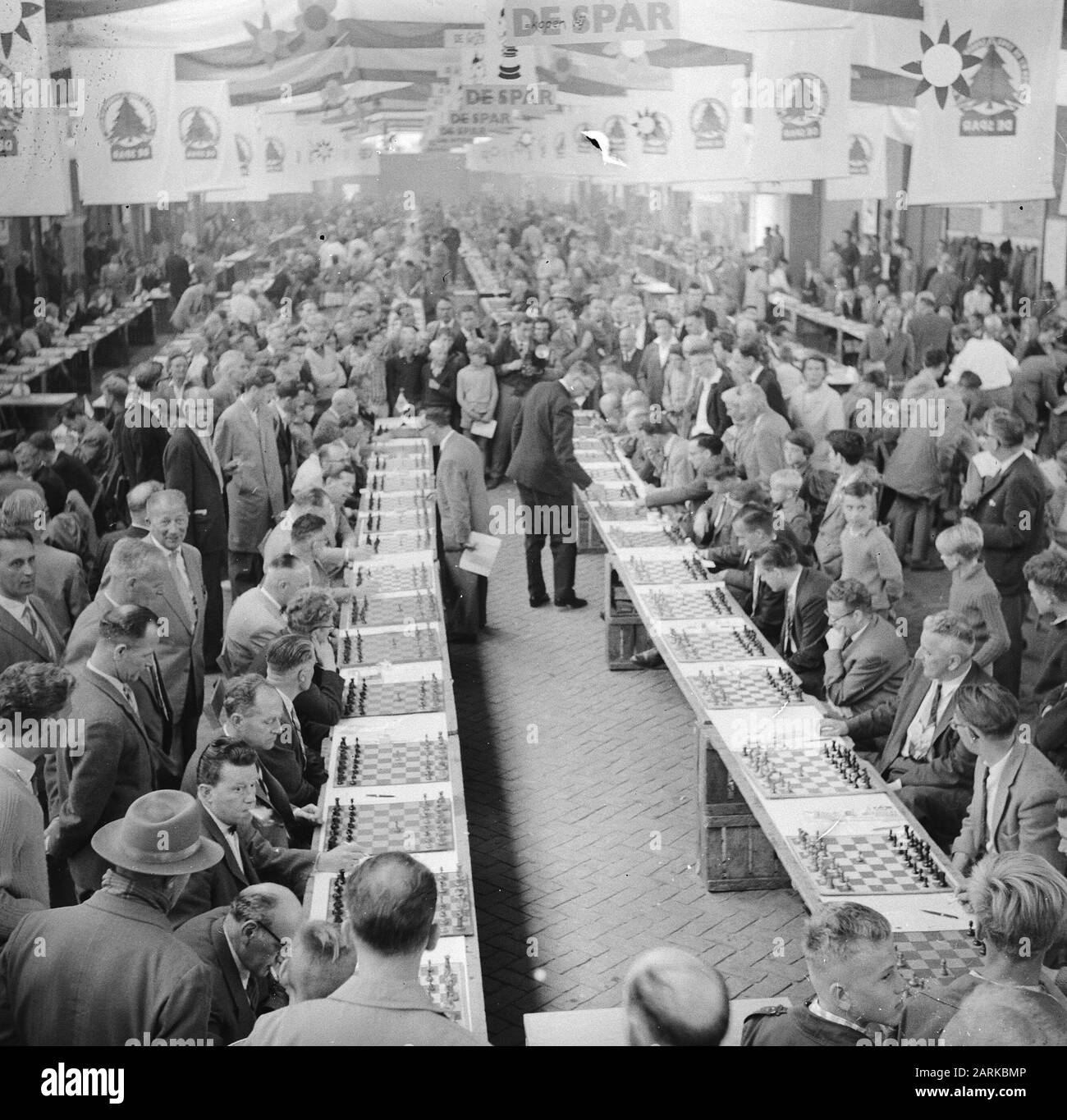 July 3 1960 hi-res stock photography and images - Alamy